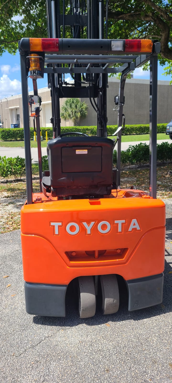 Toyota Three Wheel Electric | Toyota Three Wheel Electric